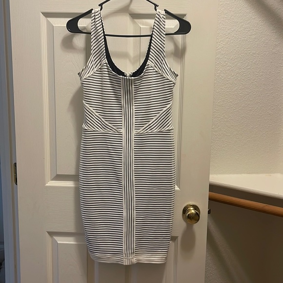 Guess | Dresses | Guess Dress | Poshmark